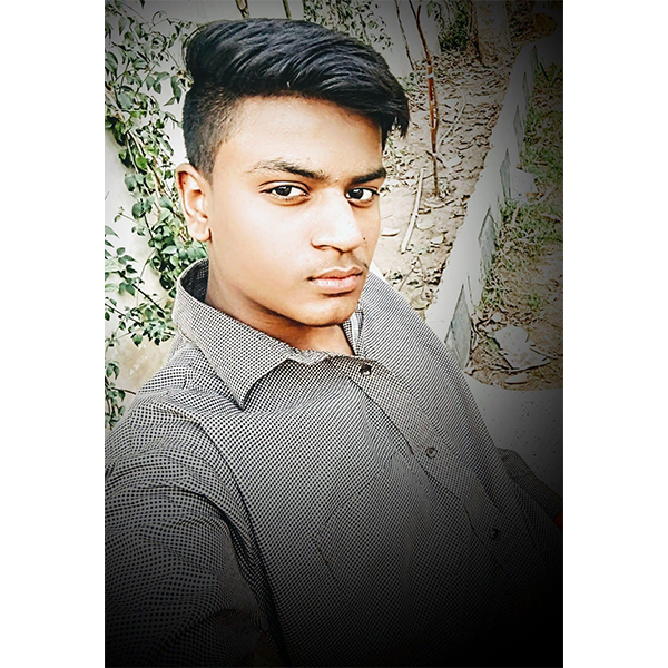 Ahmed Arif - Graphic Designer